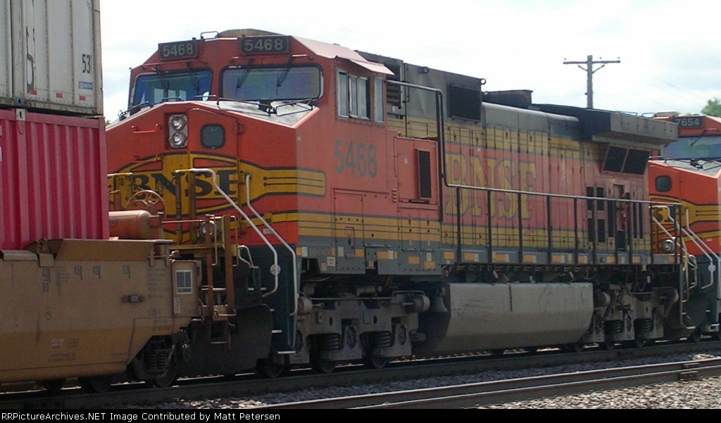 BNSF 5468